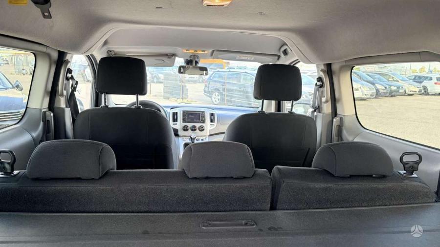 Melns Nissan NV200 2015 Marijampole, ar dzinēja tilpumu 1.46 L un nobraukumu 220 tūkst. km par 6250 €, foto 16 vietnē AUTOMOTO.COM.LV