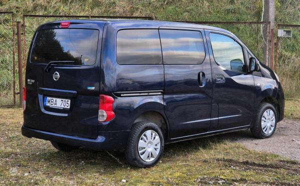 Синий Ниссан NV200 2010 в Вильнюс, объемом двигателя 1.50 л и пробегом 265 тыс. км за 3500 €, фото 3 на AUTOMOTO.COM.LV