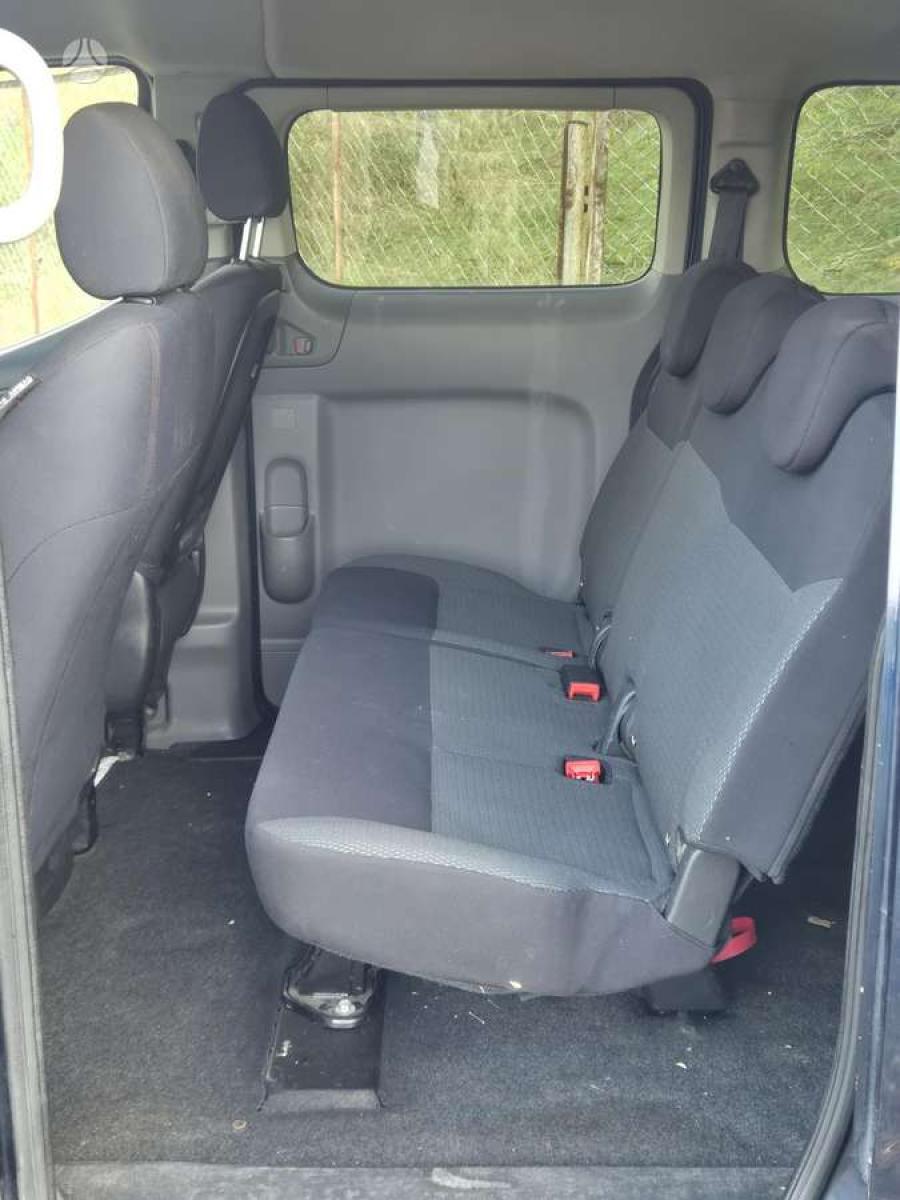 Blue Nissan NV200 2010 in Vilnius, with an engine capacity of 1.50 L and mileage of 265 thousand km for 3500 €, photo 9 on AUTOMOTO.COM.LV