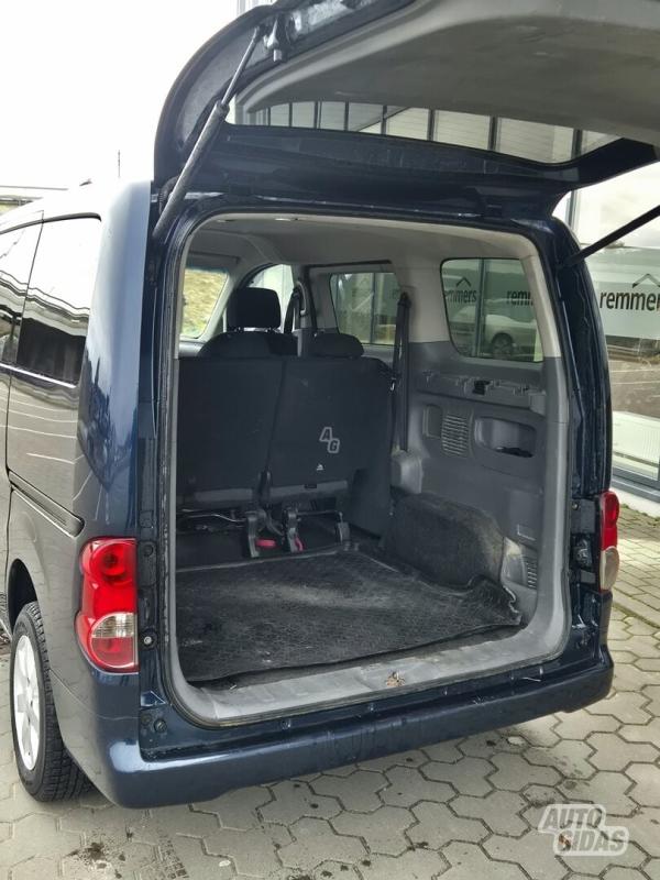 Blue Nissan NV200 2011 in Vilnius, with an engine capacity of 1.50 L and mileage of 251 thousand km for 5700 €, photo 8 on AUTOMOTO.COM.LV