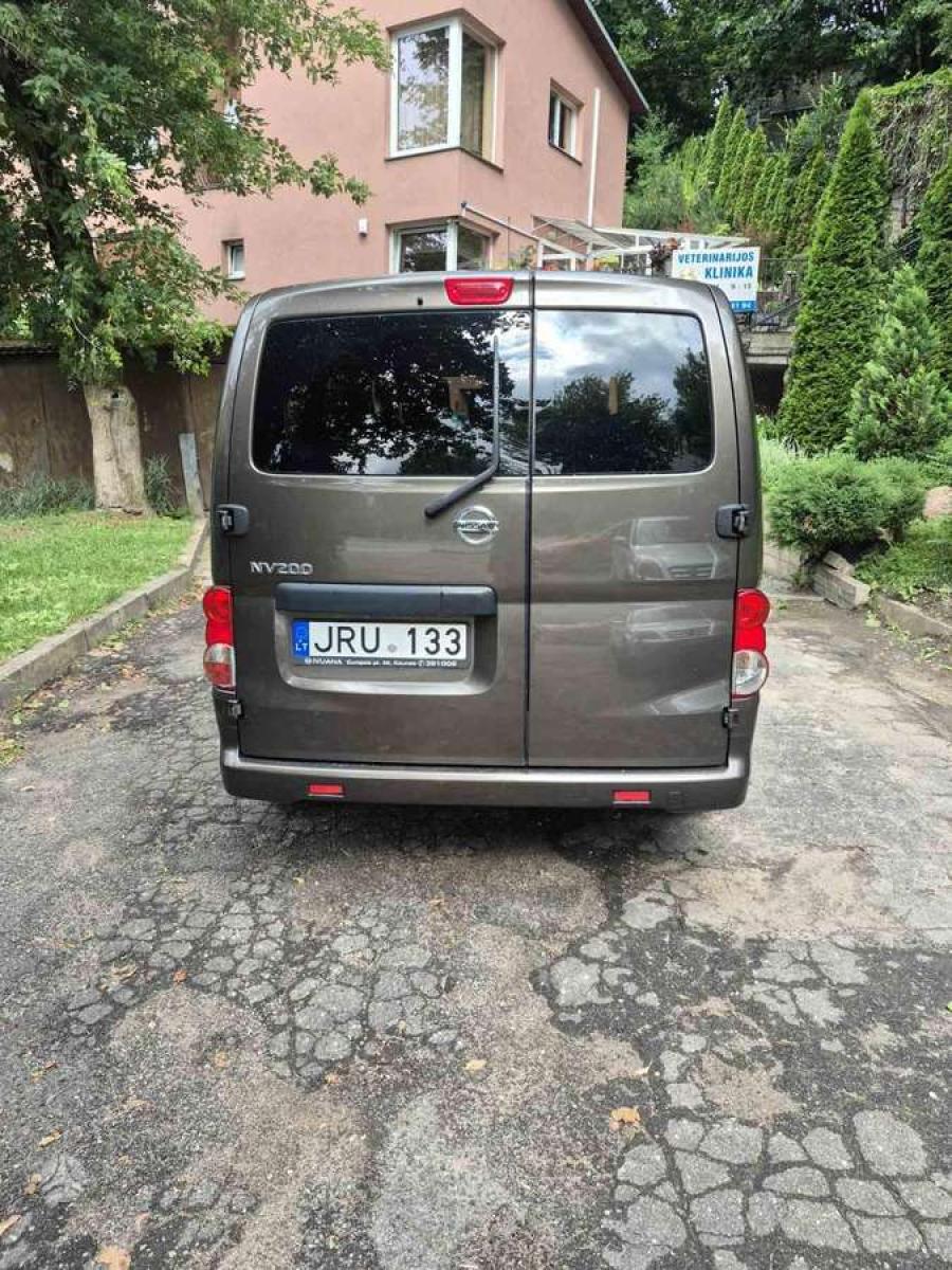 Brūns Nissan NV200 2017 Kauņa, ar dzinēja tilpumu 1.46 L un nobraukumu 75 tūkst. km par 12500 €, foto 6 vietnē AUTOMOTO.COM.LV