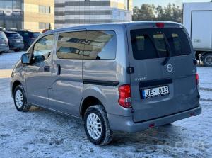 Brown Nissan NV200 2013 in Riga, with an engine capacity of 1.50 L and mileage of 214 thousand km for 3850 €, photo 4 on AUTOMOTO.COM.LV