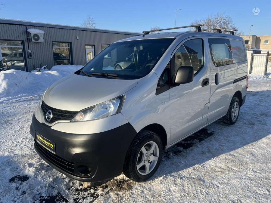 Grey Nissan NV200 2014 in Telschi, with an engine capacity of 1.46 L and mileage of 132 thousand km for 4200 €, photo 1 on AUTOMOTO.COM.LV