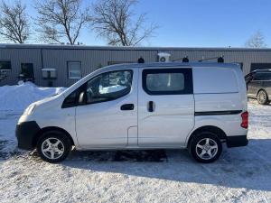 Grey Nissan NV200 2014 in Telschi, with an engine capacity of 1.46 L and mileage of 132 thousand km for 4200 €, photo 10 on AUTOMOTO.COM.LV