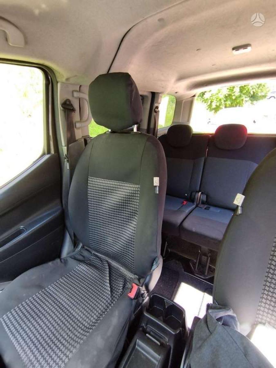 Pelēks Nissan NV200 2016 Viļņa, ar dzinēja tilpumu 1.60 L un nobraukumu 248 tūkst. km par 3800 €, foto 9 vietnē AUTOMOTO.COM.LV