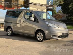 Grey Nissan NV200 2020 in Riga, with an engine capacity of 0.00 L and mileage of 32 thousand km for 21350 €, photo 1 on AUTOMOTO.COM.LV