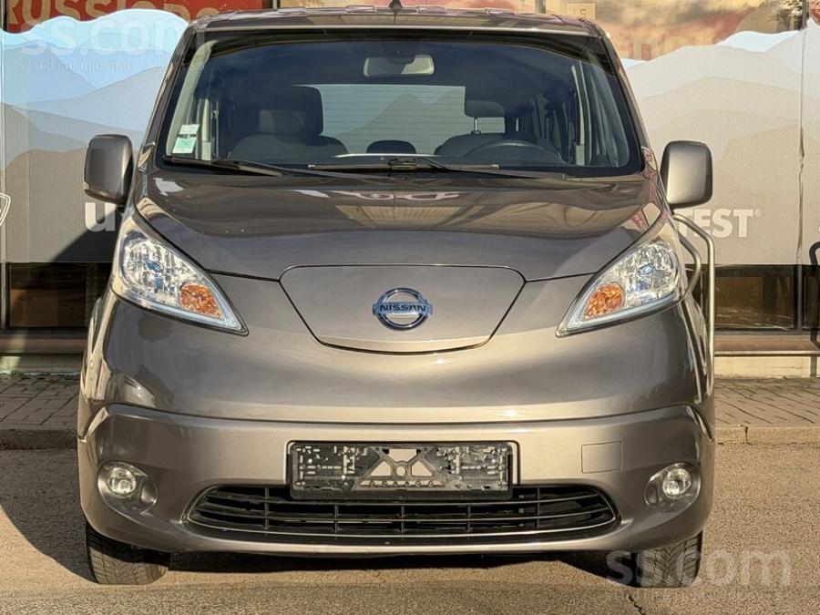 Pelēks Nissan NV200 2020 Rīga, ar dzinēja tilpumu 0.00 L un nobraukumu 32 tūkst. km par 21350 €, foto 4 vietnē AUTOMOTO.COM.LV