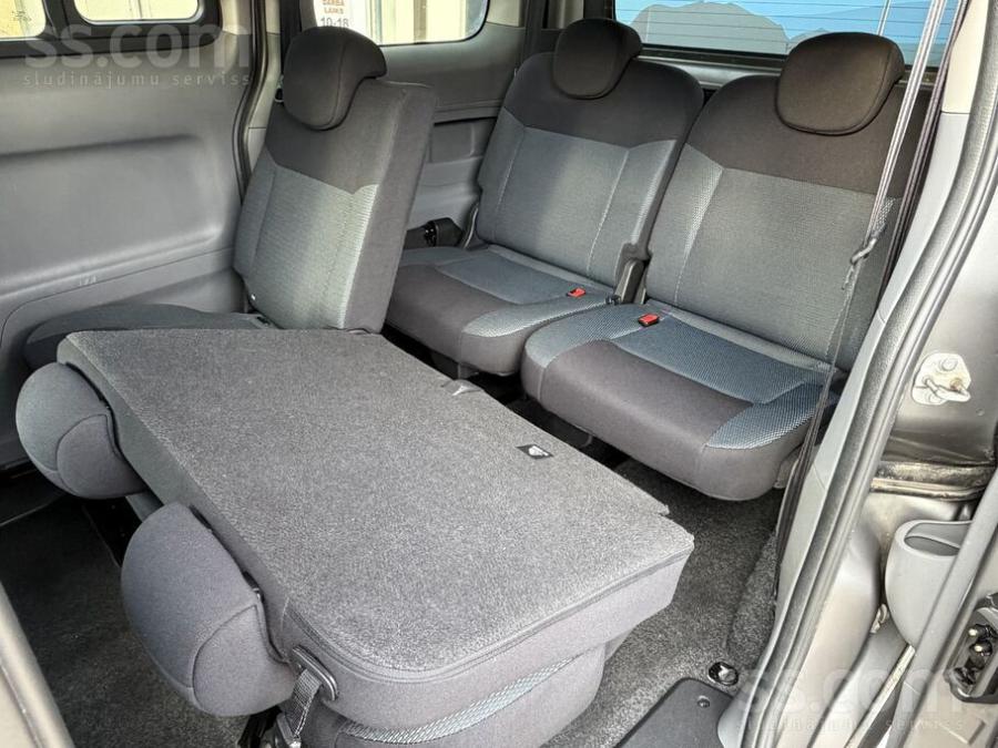 Pelēks Nissan NV200 2020 Rīga, ar dzinēja tilpumu 0.00 L un nobraukumu 32 tūkst. km par 21350 €, foto 9 vietnē AUTOMOTO.COM.LV