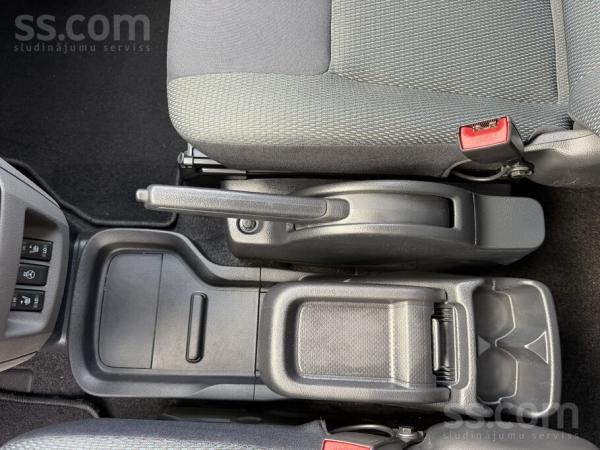 Pelēks Nissan NV200 2020 Rīga, ar dzinēja tilpumu 0.00 L un nobraukumu 32 tūkst. km par 21350 €, foto 11 vietnē AUTOMOTO.COM.LV