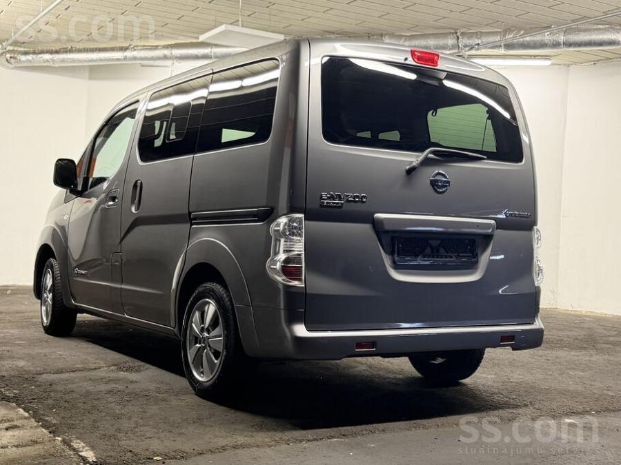 Pelēks Nissan NV200 2020 Rīga, ar dzinēja tilpumu 0.00 L un nobraukumu 32 tūkst. km par 21350 €, foto 21 vietnē AUTOMOTO.COM.LV
