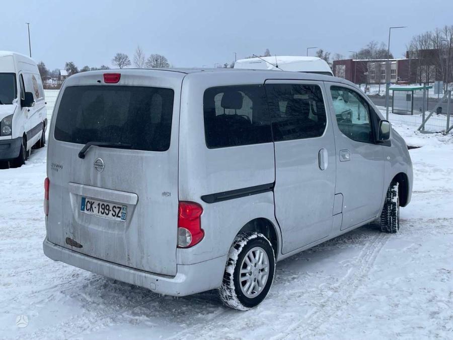 Pelēks Nissan NV200 2012 Alīta, ar dzinēja tilpumu 1.46 L un nobraukumu 140 tūkst. km par 4200 €, foto 4 vietnē AUTOMOTO.COM.LV