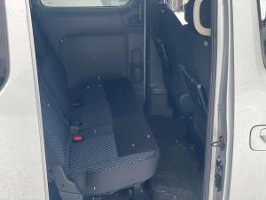 Pelēks Nissan NV200 2012 Alīta, ar dzinēja tilpumu 1.46 L un nobraukumu 140 tūkst. km par 4200 €, foto 14 vietnē AUTOMOTO.COM.LV