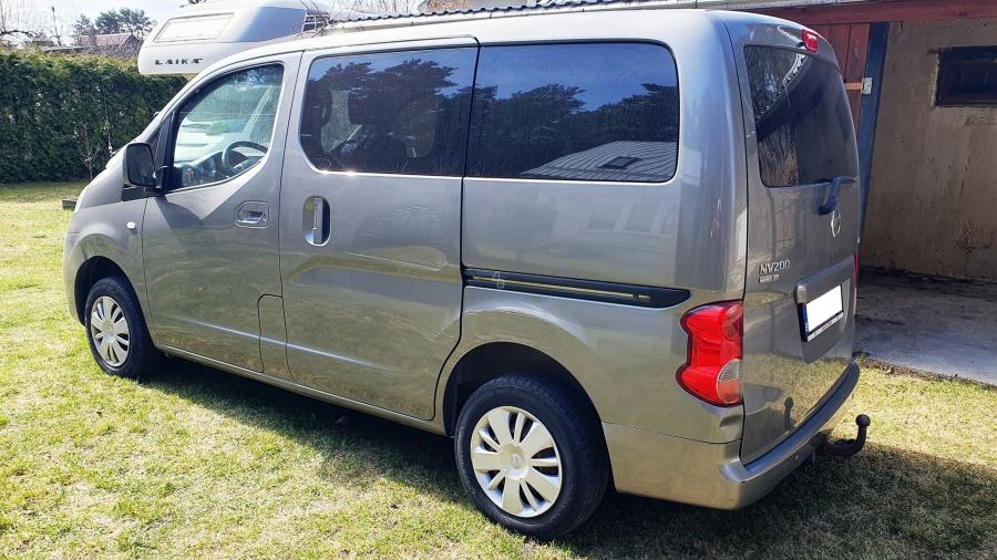 Grey Nissan NV200 2013 in Kaunas, with an engine capacity of 1.50 L and mileage of 281 thousand km for 6700 €, photo 3 on AUTOMOTO.COM.LV