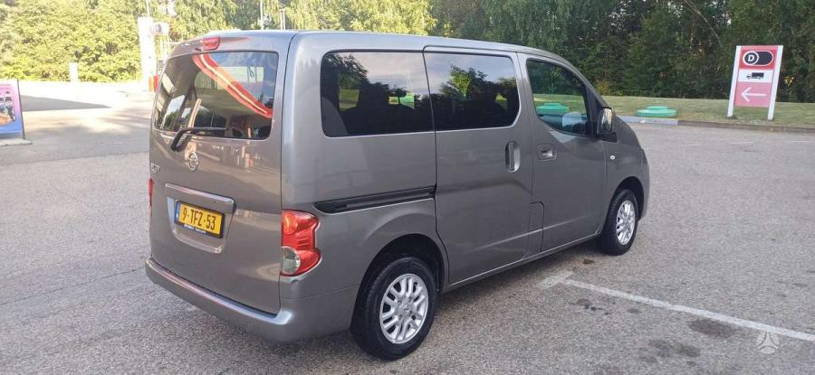 Pelēks Nissan NV200 2013 Kauņa, ar dzinēja tilpumu 1.46 L un nobraukumu 258 tūkst. km par 5900 €, foto 4 vietnē AUTOMOTO.COM.LV