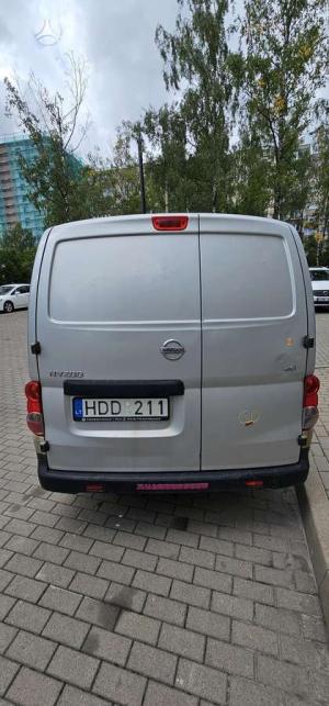 Серый Ниссан NV200 2014 в Вильнюс, объемом двигателя 1.46 л и пробегом 493 тыс. км за 1500 €, фото 4 на AUTOMOTO.COM.LV