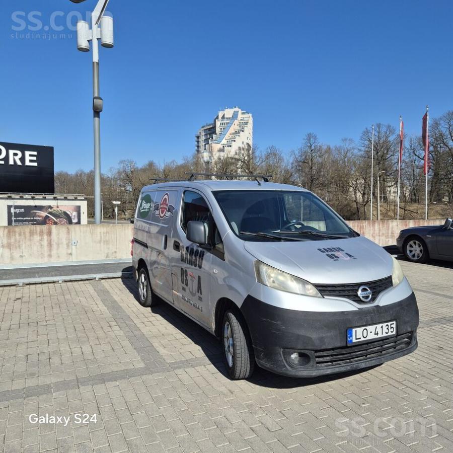 Nissan NV200 2011 in Riga, with an engine capacity of 1.50 L and mileage of 257 thousand km for 3300 €, photo 1 on AUTOMOTO.COM.LV