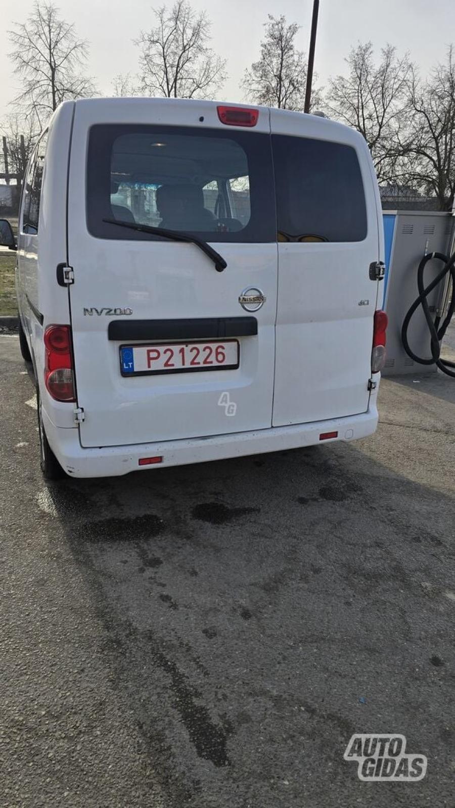 Nissan NV200 2013 Šauļi, ar dzinēja tilpumu 1.50 L un nobraukumu 370 tūkst. km par 3300 €, foto 6 vietnē AUTOMOTO.COM.LV