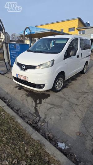 Nissan NV200 2013 Šauļi, ar dzinēja tilpumu 1.50 L un nobraukumu 370 tūkst. km par 3300 €, foto 8 vietnē AUTOMOTO.COM.LV