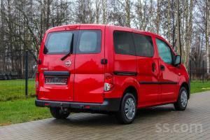 Red Nissan NV200 2011 in Jelgava, with an engine capacity of 1.50 L and mileage of 210 thousand km for 7496 €, photo 2 on AUTOMOTO.COM.LV