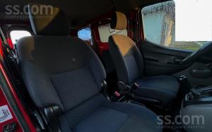 Red Nissan NV200 2011 in Jelgava, with an engine capacity of 1.50 L and mileage of 210 thousand km for 7496 €, photo 7 on AUTOMOTO.COM.LV