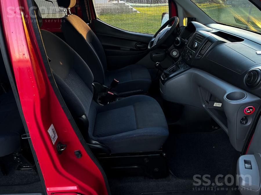 Sarkans Nissan NV200 2011 Jelgava, ar dzinēja tilpumu 1.50 L un nobraukumu 210 tūkst. km par 6796 €, foto 7 vietnē AUTOMOTO.COM.LV