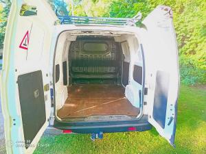 Balts Nissan NV200 2015 Viļņa, ar dzinēja tilpumu 1.46 L un nobraukumu 190 tūkst. km par 4800 €, foto 8 vietnē AUTOMOTO.COM.LV