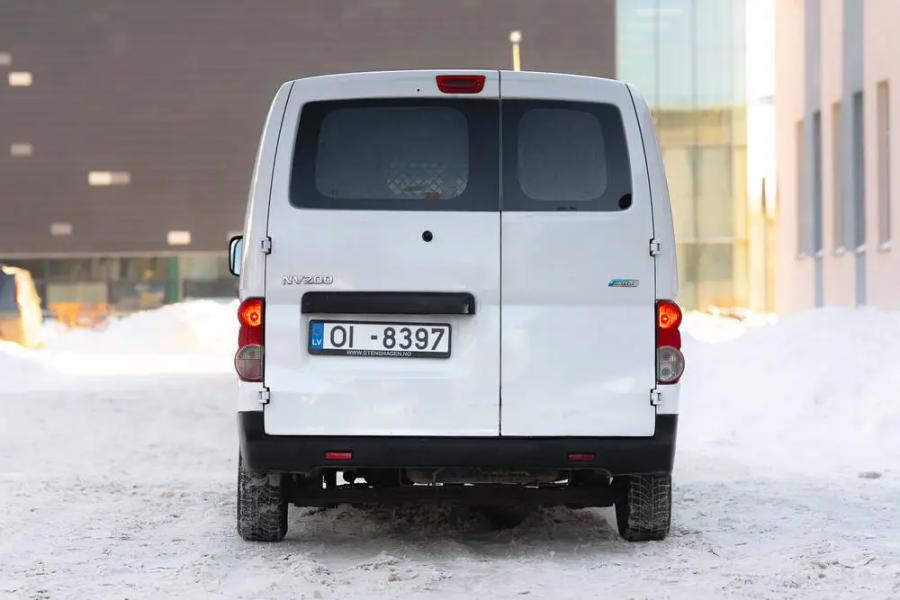 Белый Ниссан NV200 2010 в Елгава, объемом двигателя 1.50 л и пробегом 299 тыс. км за 2900 €, фото 7 на AUTOMOTO.COM.LV