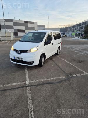 White Nissan NV200 2011 in Riga, with an engine capacity of 1.50 L and mileage of 157 thousand km for 4200 €, photo  on AUTOMOTO.COM.LV