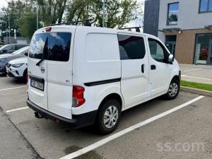 Белый Ниссан NV200 2011 в Рига, объемом двигателя 1.50 л и пробегом 250 тыс. км за 3500 €, фото 4 на AUTOMOTO.COM.LV