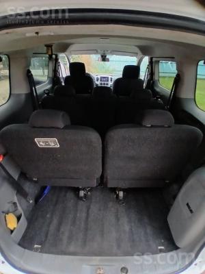 White Nissan NV200 2012 in Jekabpils, with an engine capacity of 1.50 L and mileage of 288 thousand km for 4800 €, photo 7 on AUTOMOTO.COM.LV