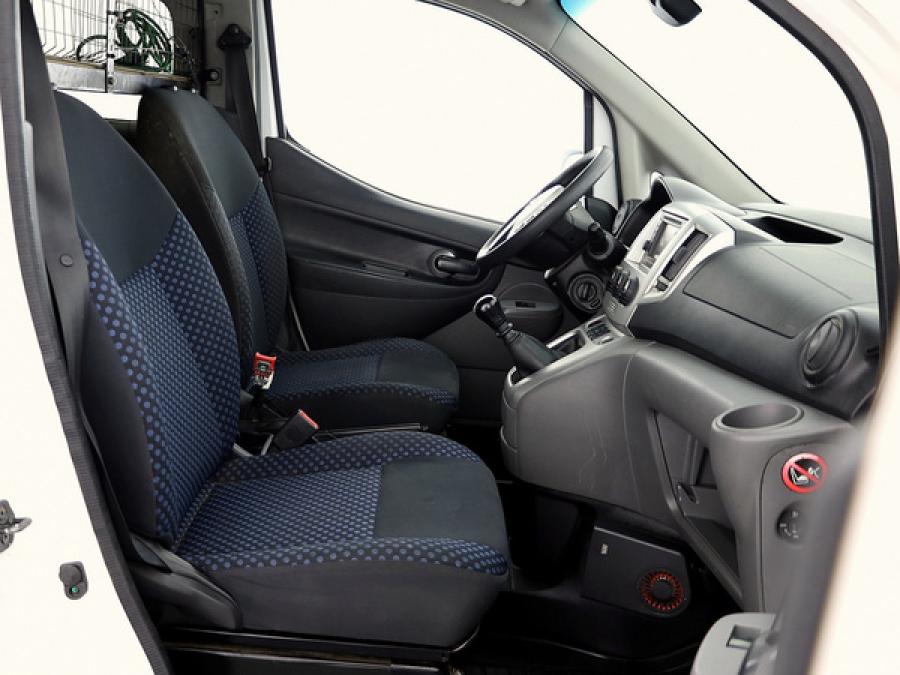 Balts Nissan NV200 2013 Tallina, ar dzinēja tilpumu 1.50 L un nobraukumu 407 tūkst. km par 1299 €, foto 7 vietnē AUTOMOTO.COM.LV