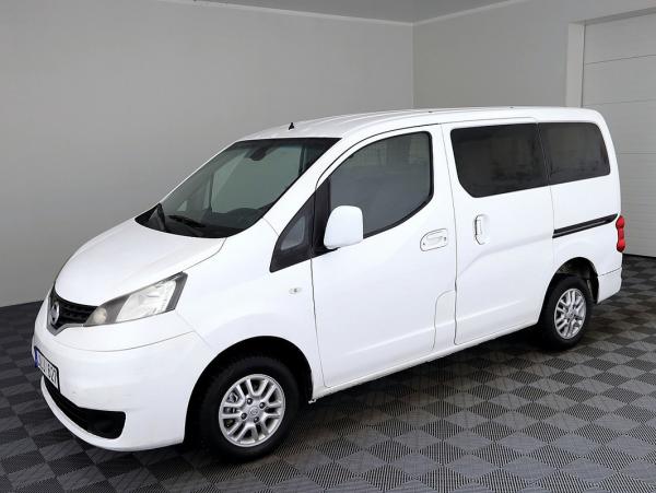 Белый Ниссан NV200 2013 в Таллин, объемом двигателя 1.50 л и пробегом 407 тыс. км за 1299 €, фото 10 на AUTOMOTO.COM.LV