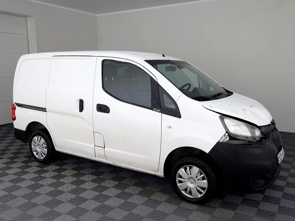 Белый Ниссан NV200 2014 в Таллин, объемом двигателя 1.50 л и пробегом 256 тыс. км за 1199 €, фото 1 на AUTOMOTO.COM.LV