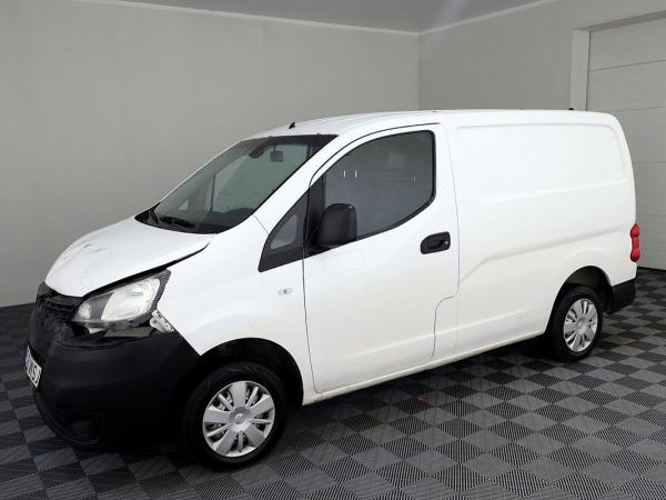 Белый Ниссан NV200 2014 в Таллин, объемом двигателя 1.50 л и пробегом 256 тыс. км за 1199 €, фото 11 на AUTOMOTO.COM.LV