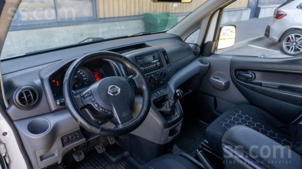 Balts Nissan NV200 2015 Rīga, ar dzinēja tilpumu 1.50 L un nobraukumu 209 tūkst. km par 4690 €, foto 10 vietnē AUTOMOTO.COM.LV