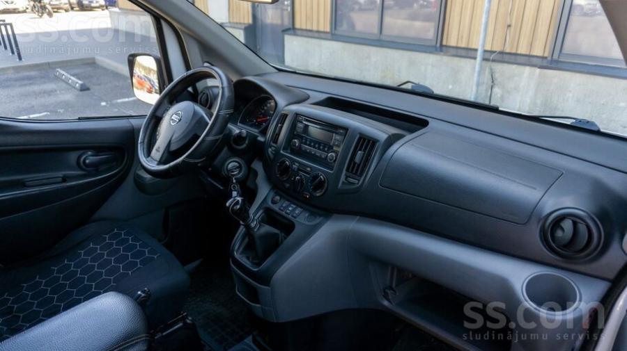Balts Nissan NV200 2015 Rīga, ar dzinēja tilpumu 1.50 L un nobraukumu 209 tūkst. km par 4690 €, foto 12 vietnē AUTOMOTO.COM.LV