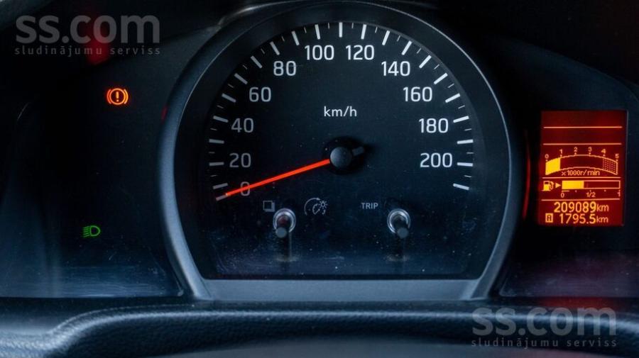 Balts Nissan NV200 2015 Rīga, ar dzinēja tilpumu 1.50 L un nobraukumu 209 tūkst. km par 4690 €, foto 18 vietnē AUTOMOTO.COM.LV