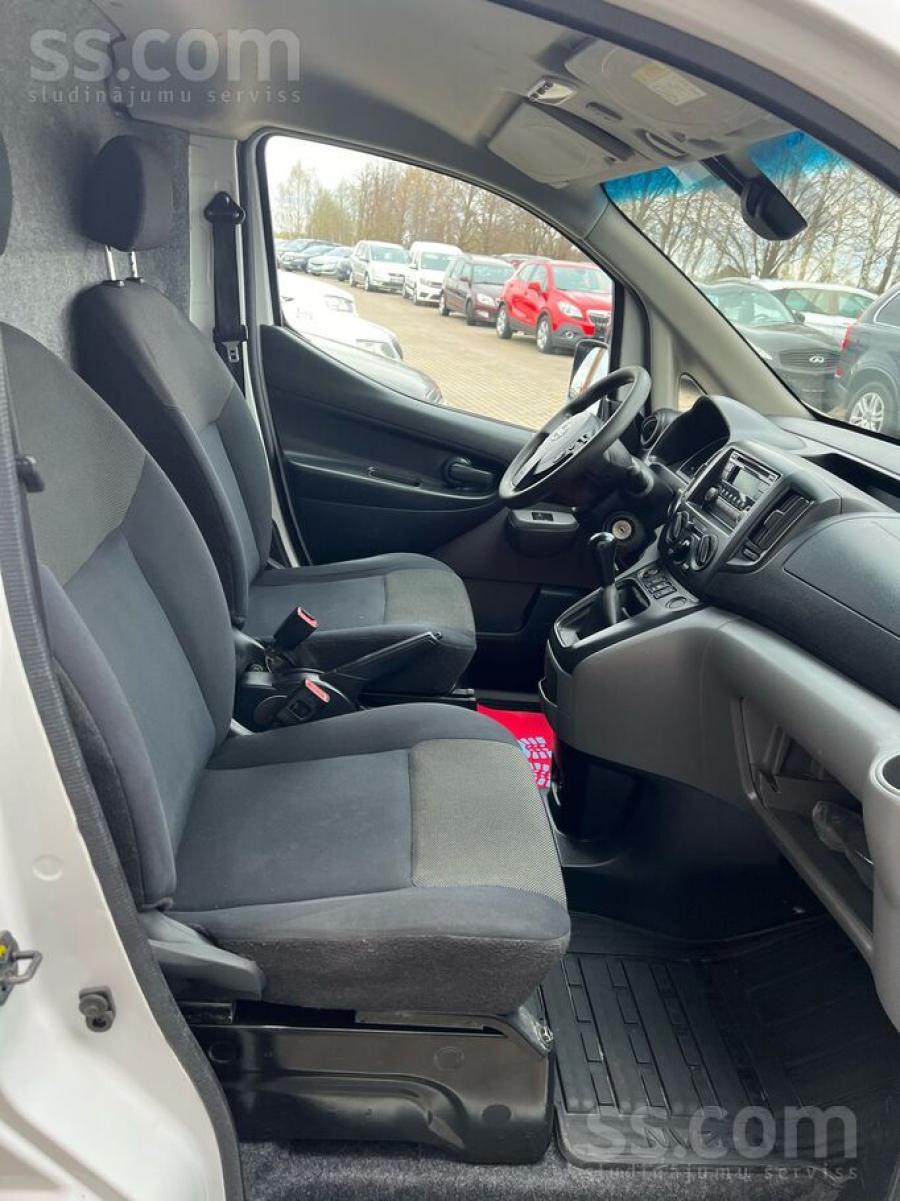 Balts Nissan NV200 2019 Talsi, ar dzinēja tilpumu 1.50 L un nobraukumu 74 tūkst. km par 11970 €, foto 27 vietnē AUTOMOTO.COM.LV