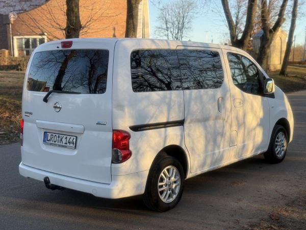 Balts Nissan NV200 2011 Marijampole, ar dzinēja tilpumu 1.46 L un nobraukumu 267 tūkst. km par 5500 €, foto 7 vietnē AUTOMOTO.COM.LV