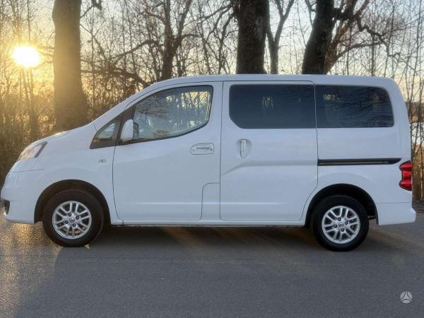 Balts Nissan NV200 2011 Marijampole, ar dzinēja tilpumu 1.46 L un nobraukumu 267 tūkst. km par 5500 €, foto 8 vietnē AUTOMOTO.COM.LV