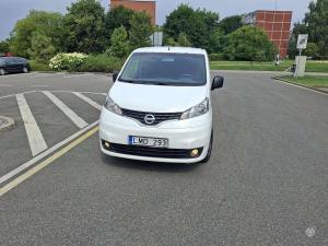 White Nissan NV200 2012 in Vilnius, with an engine capacity of 1.46 L and mileage of 410 thousand km for 2500 €, photo  on AUTOMOTO.COM.LV