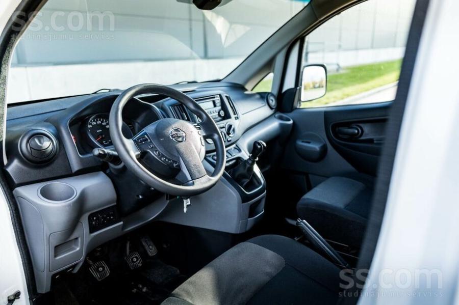 Balts Nissan NV200 2019 Rīga, ar dzinēja tilpumu 1.50 L un nobraukumu 132 tūkst. km par 7990 €, foto 12 vietnē AUTOMOTO.COM.LV