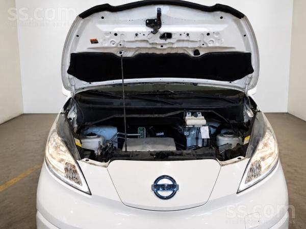 Balts Nissan NV200 2019 Rīga, ar dzinēja tilpumu 1.50 L un nobraukumu 89 tūkst. km par 16990 €, foto 8 vietnē AUTOMOTO.COM.LV