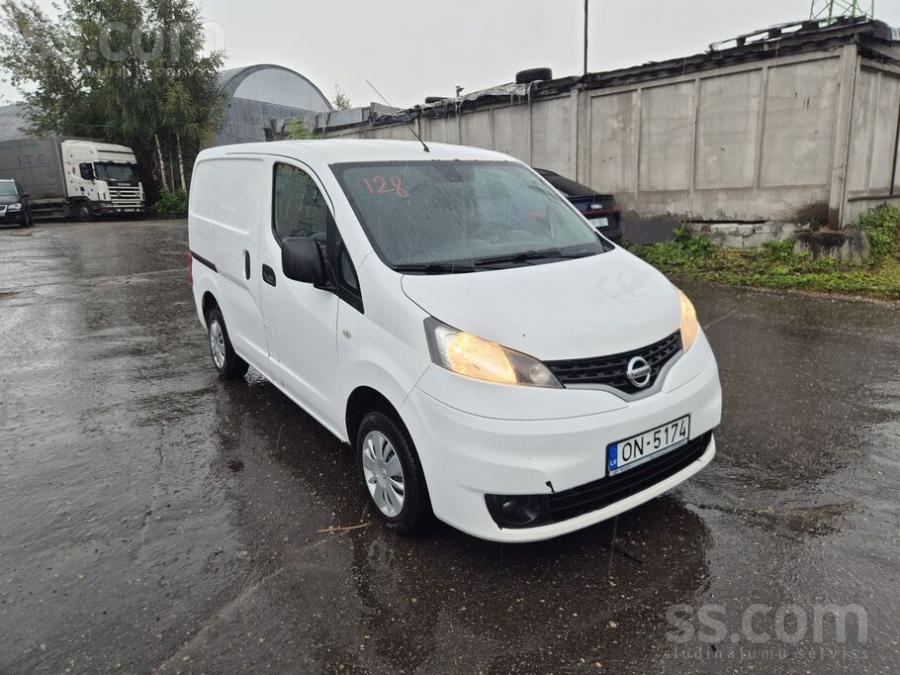 Balts Nissan NV200 2019 Rīga, ar dzinēja tilpumu 1.50 L un nobraukumu 330 tūkst. km par 5490 €, foto 3 vietnē AUTOMOTO.COM.LV