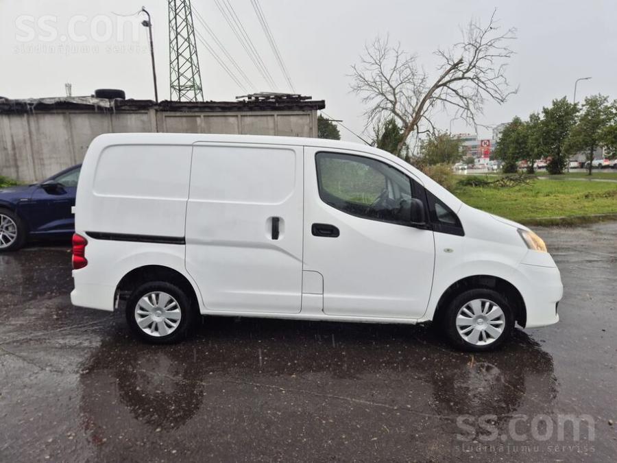 Balts Nissan NV200 2019 Rīga, ar dzinēja tilpumu 1.50 L un nobraukumu 330 tūkst. km par 5490 €, foto 6 vietnē AUTOMOTO.COM.LV