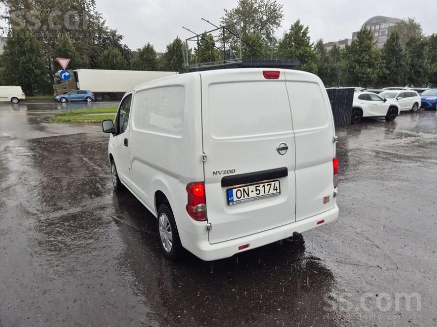 Balts Nissan NV200 2019 Rīga, ar dzinēja tilpumu 1.50 L un nobraukumu 330 tūkst. km par 5490 €, foto 9 vietnē AUTOMOTO.COM.LV