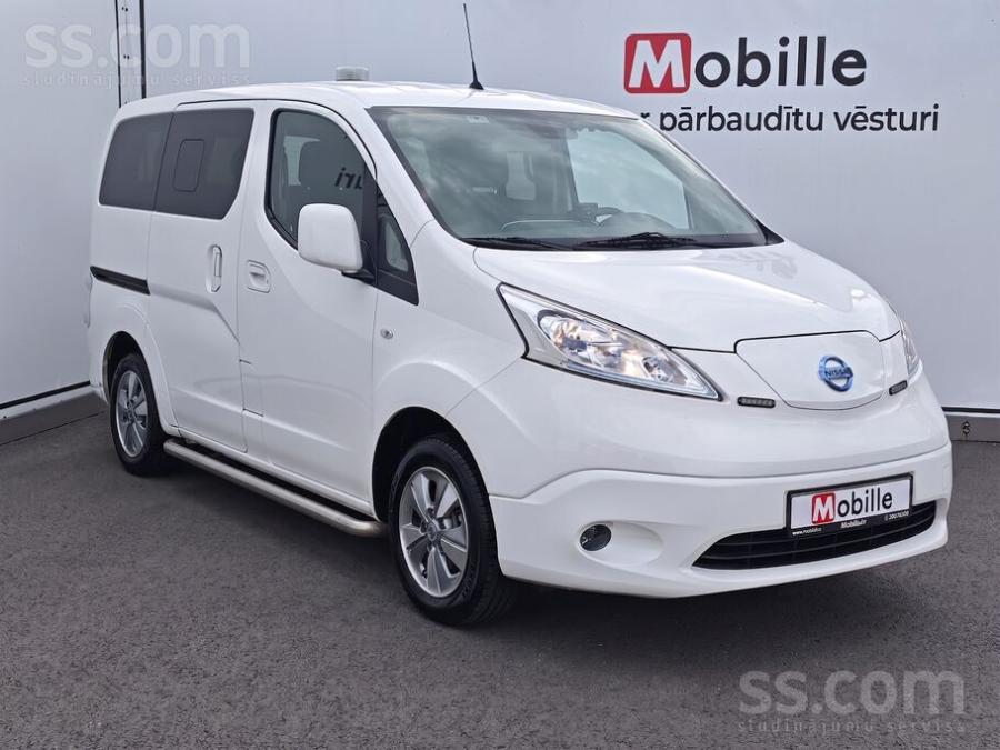 Белый Ниссан NV200 2020 в Рига, объемом двигателя 1.50 л и пробегом 101 тыс. км за 16900 €, фото 1 на AUTOMOTO.COM.LV