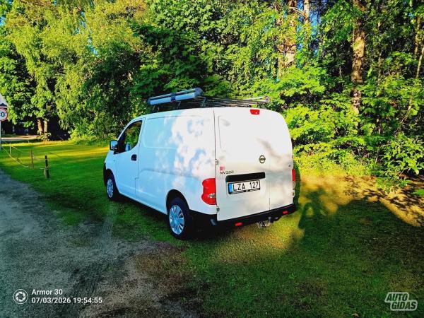 White Nissan NV200 2015 in Vilnius, with an engine capacity of 1.50 L and mileage of 190 thousand km for 4800 €, photo 2 on AUTOMOTO.COM.LV