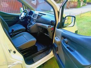 White Nissan NV200 2015 in Vilnius, with an engine capacity of 1.50 L and mileage of 190 thousand km for 4800 €, photo 7 on AUTOMOTO.COM.LV