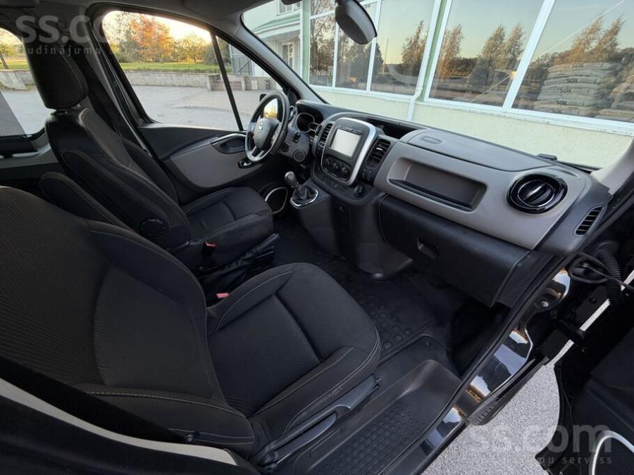 Melns Nissan NV300 2017 Tukums, ar dzinēja tilpumu 1.60 L un nobraukumu 309 tūkst. km par 12500 €, foto 11 vietnē AUTOMOTO.COM.LV